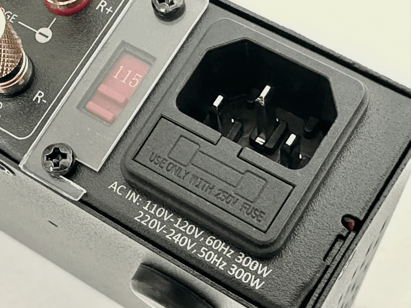 Dynasty Pro Audio Wireless Surround Sound Rear Speakers Kit with 2 x ...